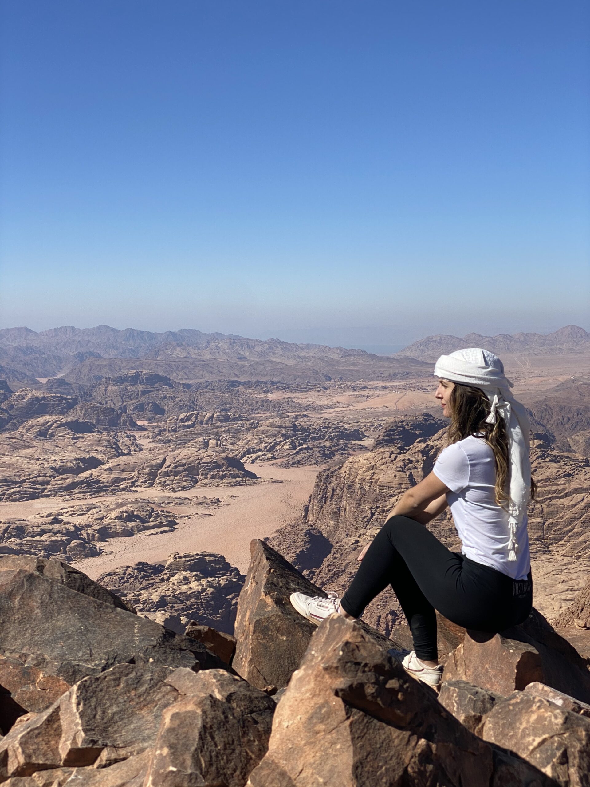 1 Day / 1 Night : Jabal Umm Ad Dami + Overnight